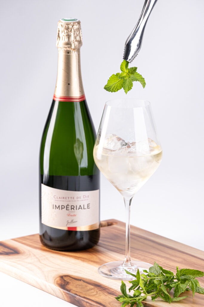 Clairette de Die - Maison Jaillance & sales cellar in Die (26)